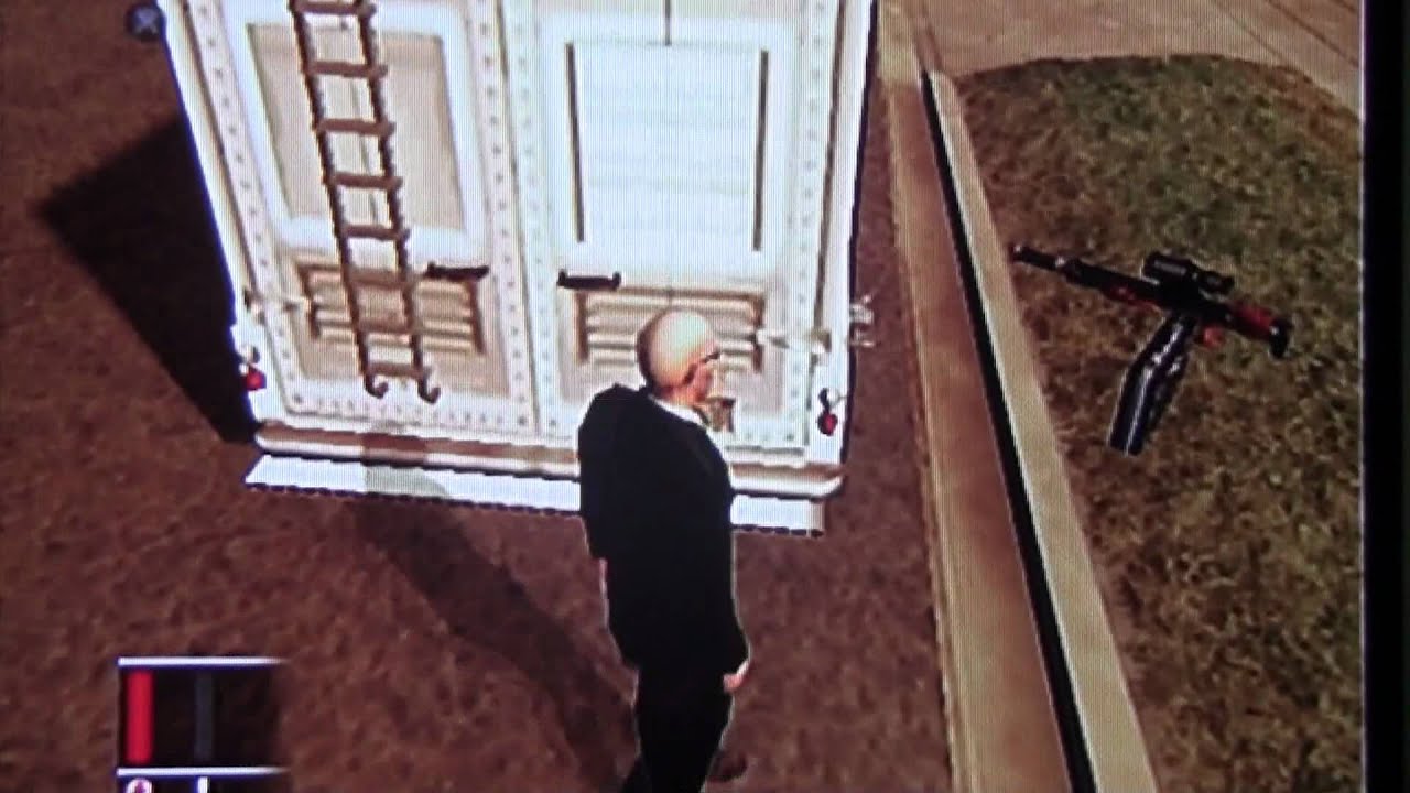 Hitman: Blood Money - Rifle case glitch - YouTube