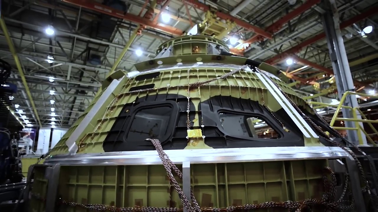 Building NASA's Orion Spacecraft In 2016 - Behind The Scenes Look ...