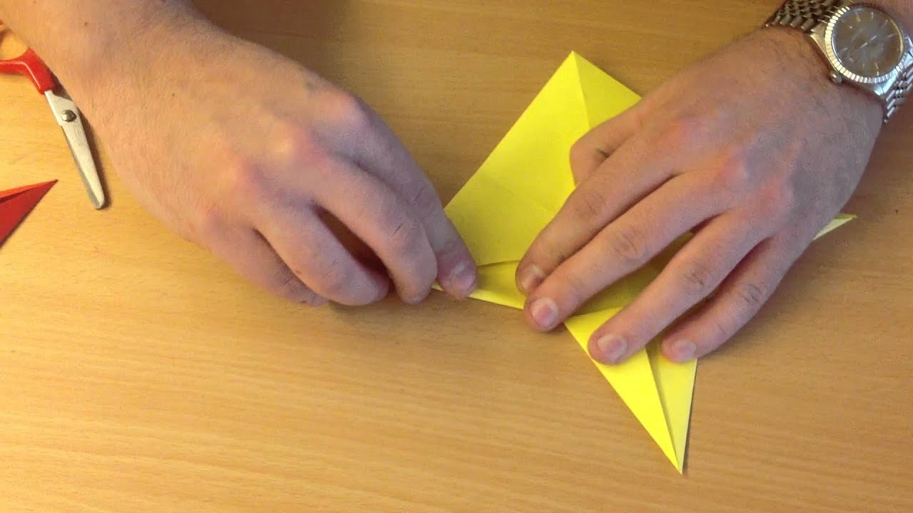 Vik en pappersstjärna - YouTube