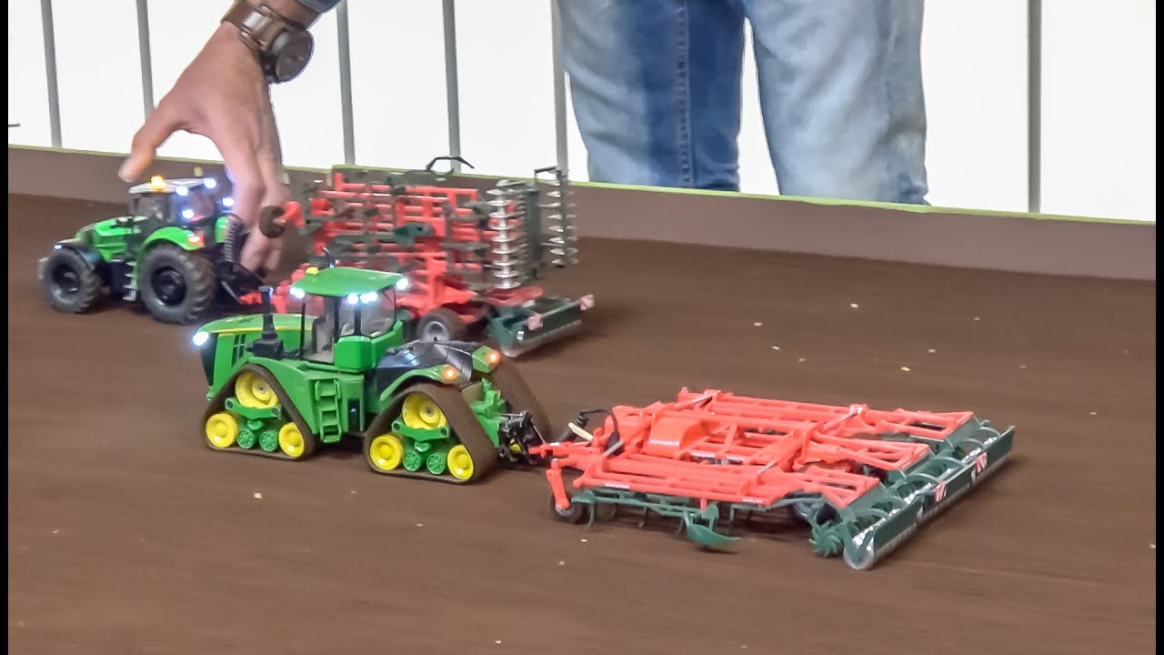 STUNNING RC Tractors farming SCALE MIX! - YouTube