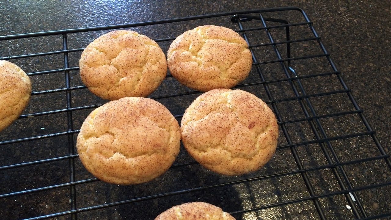 Baking a Classic 4-H Recipe: Snickerdoodles - YouTube