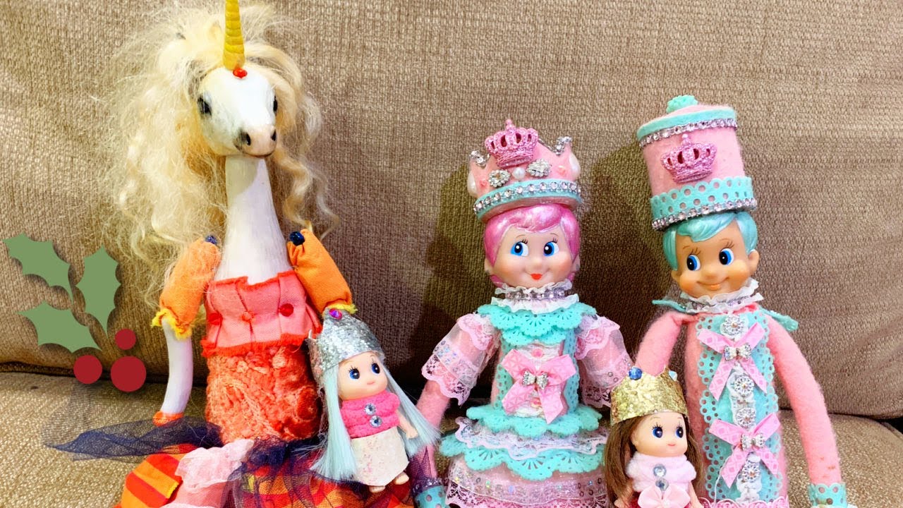 Elf on the Shelf: The Christmas Unicorn! - YouTube