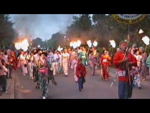 Crowborough Bonfire Carnival 1988 - YouTube