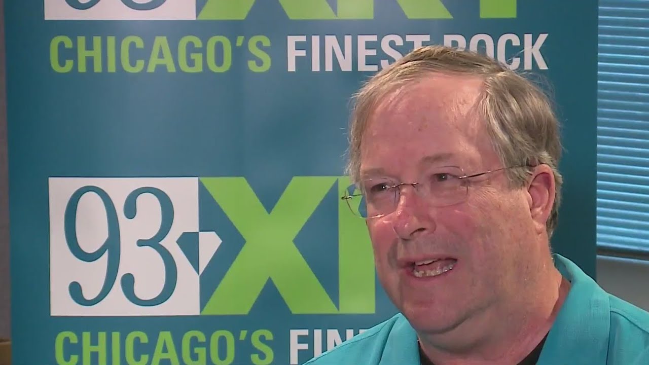 ‘So loveable’: WXRT remembers Lin Brehmer with special broadcast - YouTube