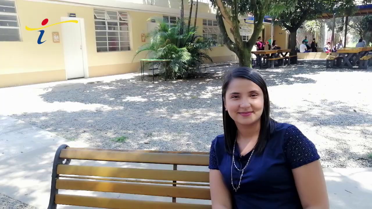 Ángela Roll - Especialista en familia - YouTube