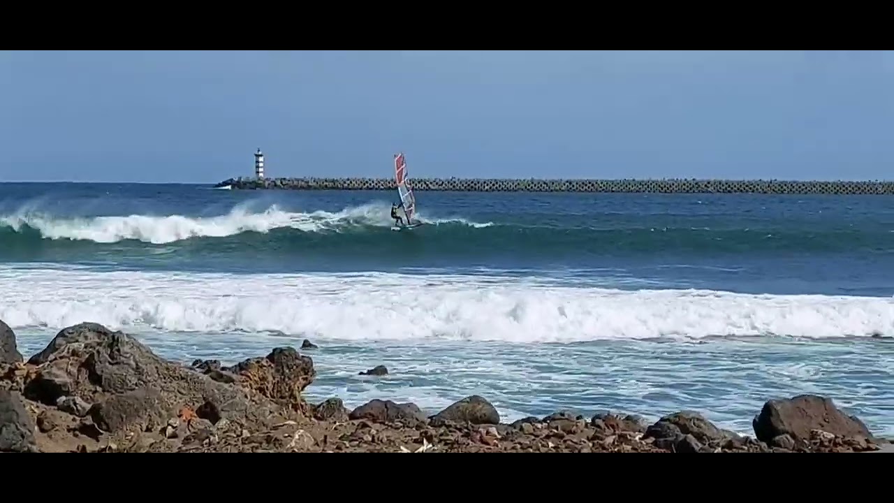 Windsurf and Surf Praia da vitória - YouTube