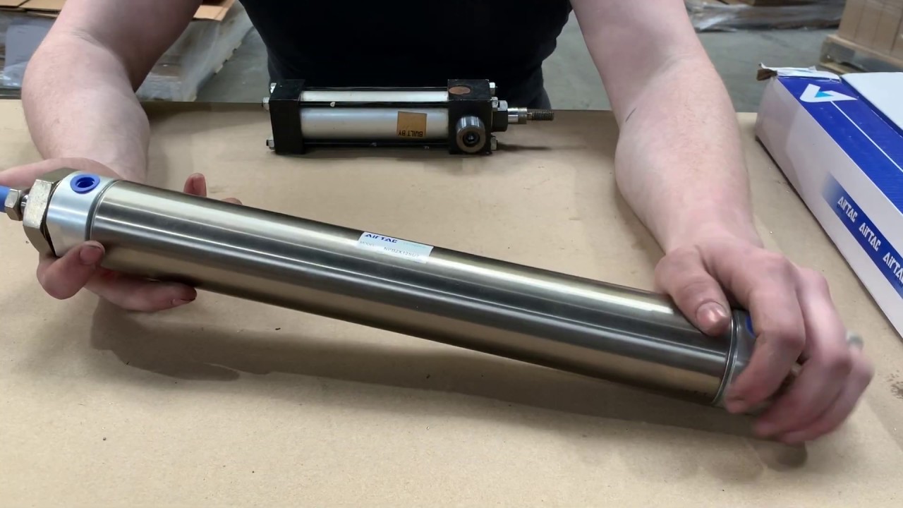 I REBUILT MICHAEL REEVES' EJECTOR CHAIR, BUT THIS TIME IT'S NOT AS ...