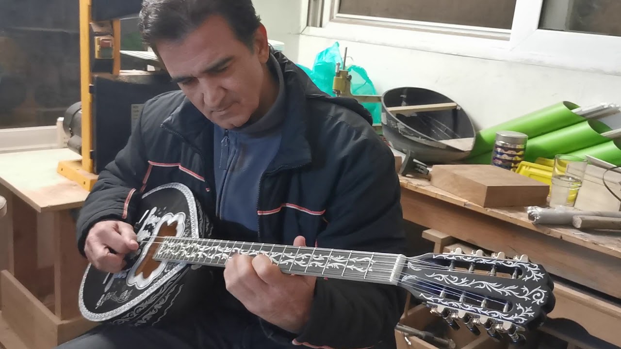 Μπουζούκι Καβουρα με τον μεγάλο παίκτη Δραμαλη Γιωργο👌👌👌👌👌👌👌👌👌👌👌👌 - YouTube