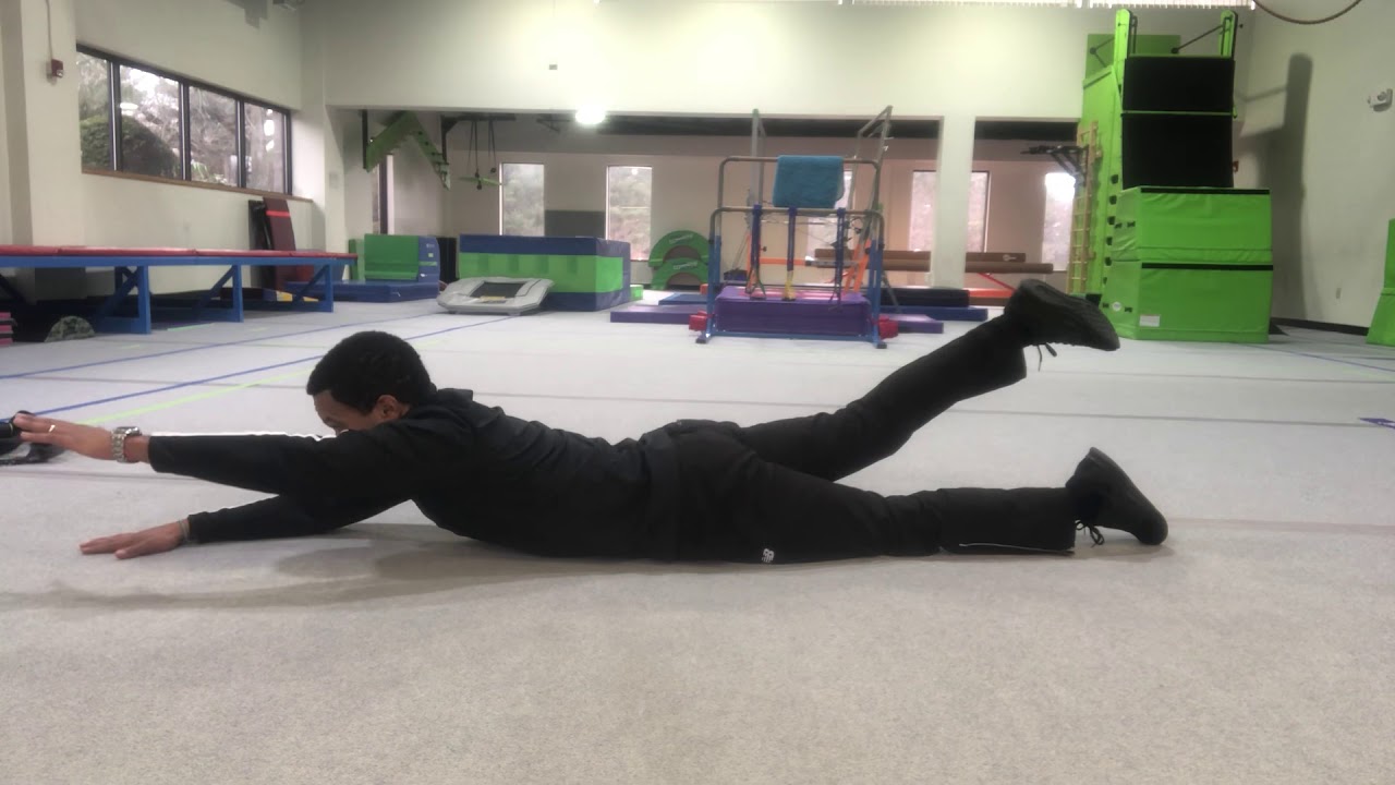 Alternating Arm and Leg extensions (Superman) - YouTube