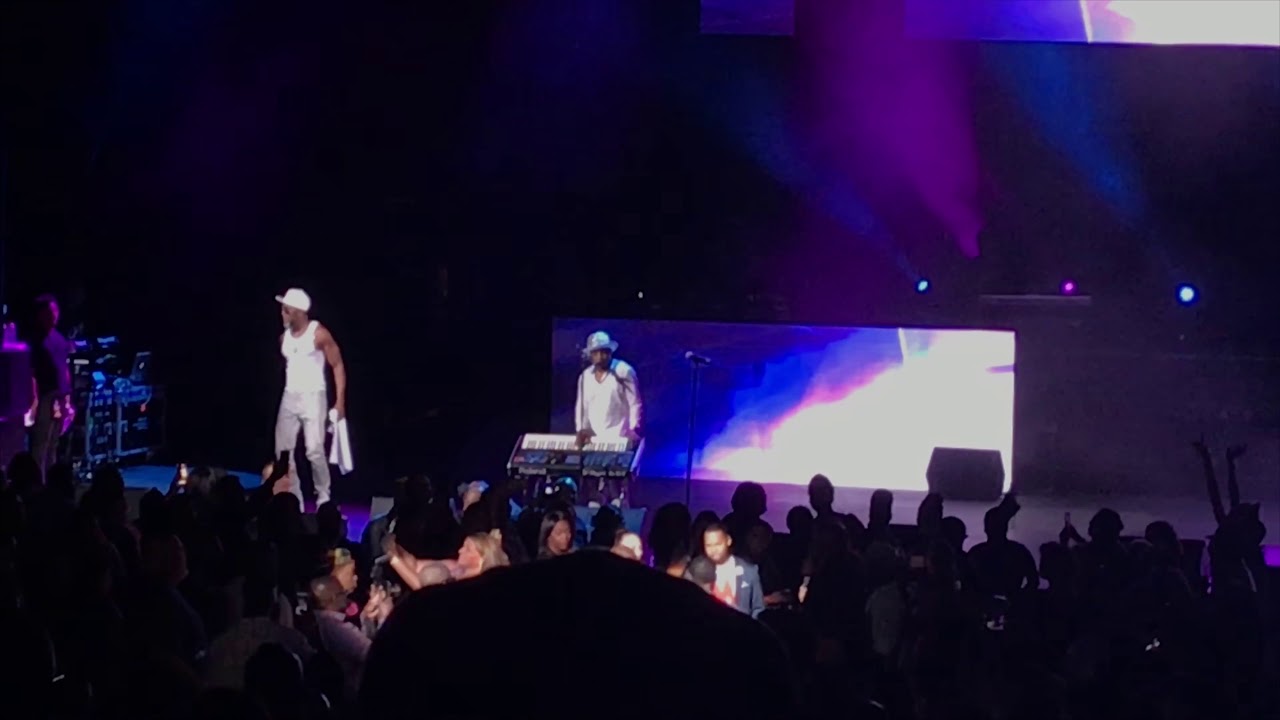 BEST LIVE "GUY" LET'S CHILL IN CONCERT 2018 ARIZONA VLOG!! - YouTube