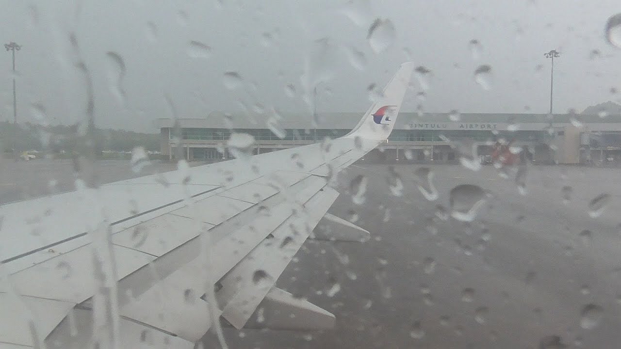 03/11/2024 Malaysia Airlines MH2743 Bintulu - Kuala Lumpur ride - YouTube