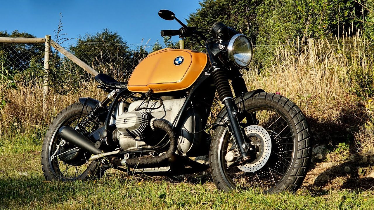 BMW R60/7 Bobber - Drone - YouTube