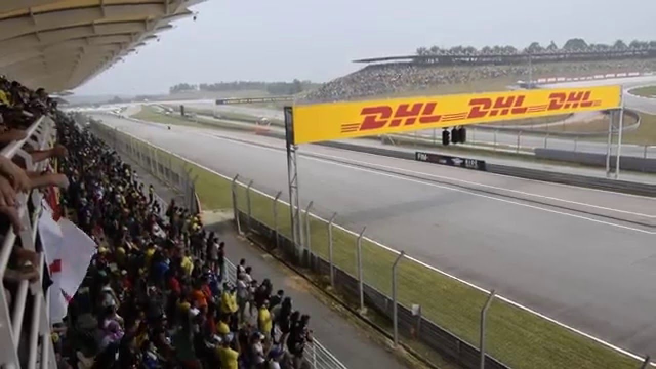 2015 Malaysian MotoGP - Main Grandstand, Back Straight - YouTube