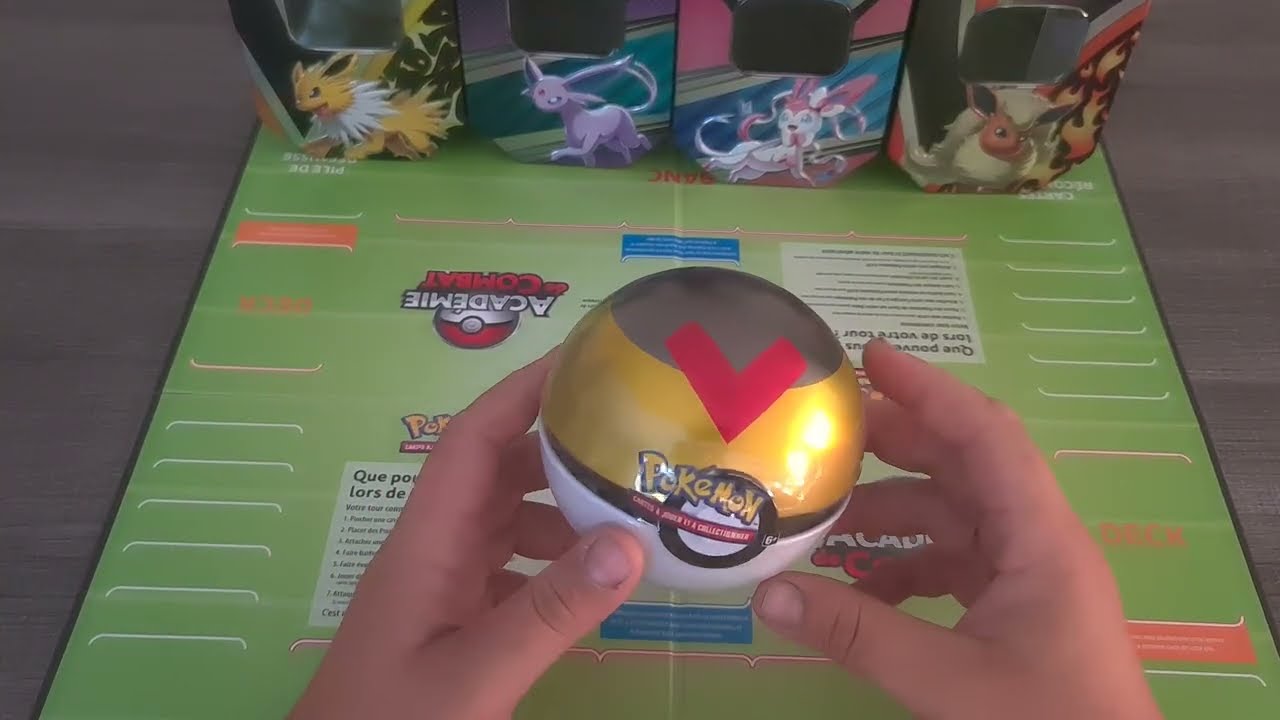 Ouverture d'un niveau Ball (pokéball) et j'ai tiré une belle carte ...