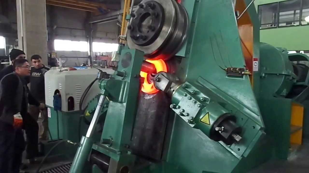 Ring rolling machine making the copper ring - YouTube