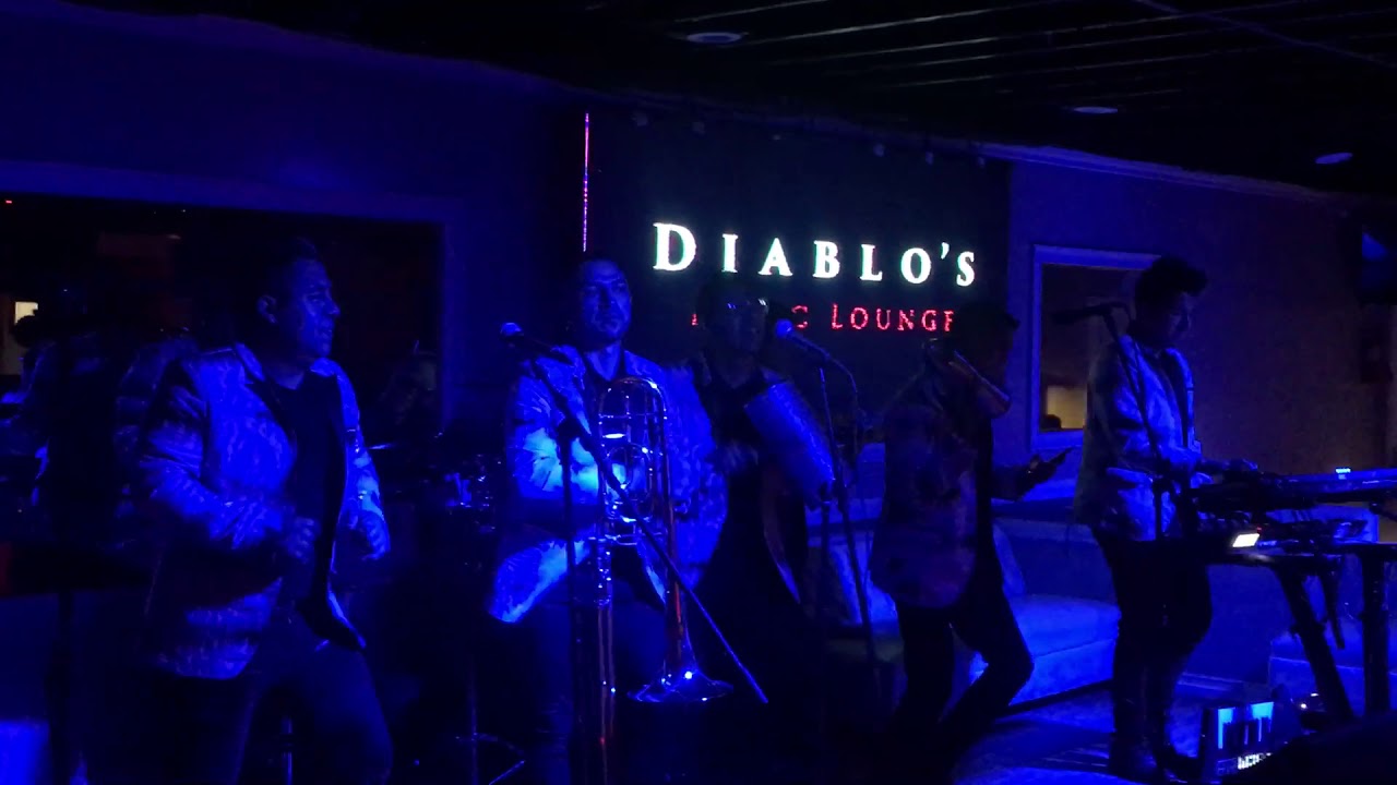 Ven ven ven. Fórmula M en vivo en Diablo’s Night Club de Anaheim Ca ...