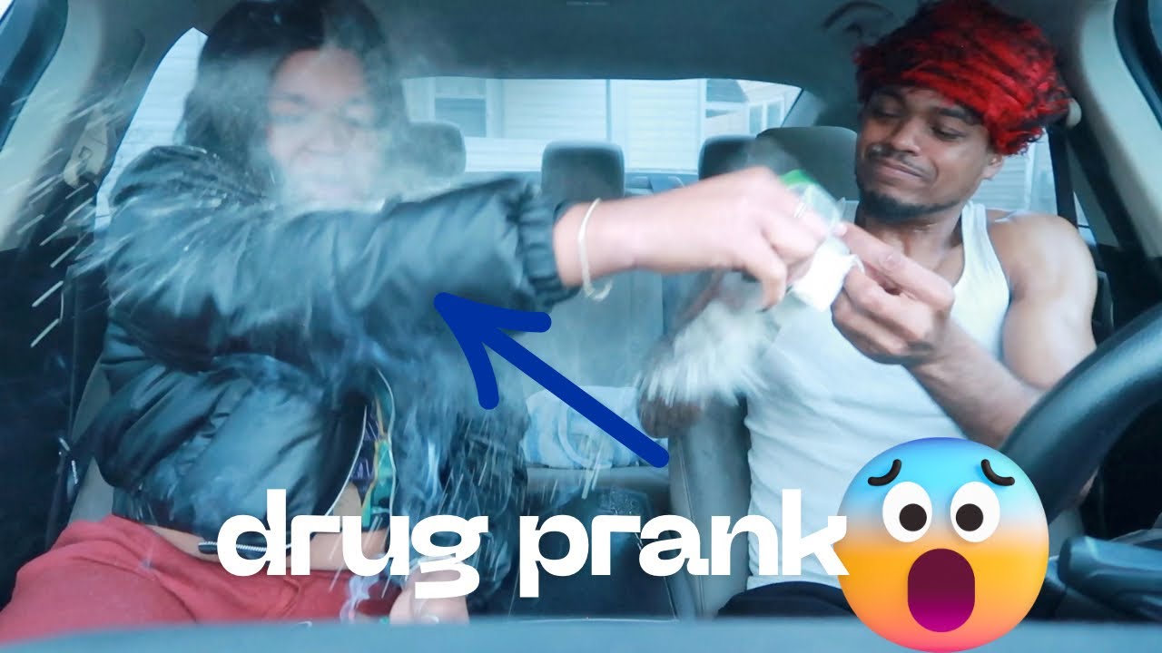 POWDER PRANK ON SISTER*SHE FOUND MY STASH* - YouTube