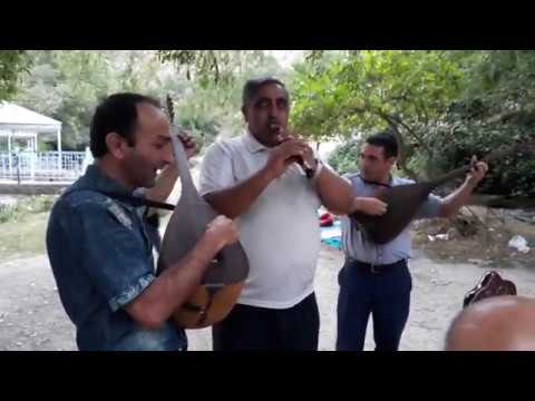 Asiq Elizamin ve Sahib Balabanda Elekber Agca kendde Lacinlilarin Ad gunu meclisi