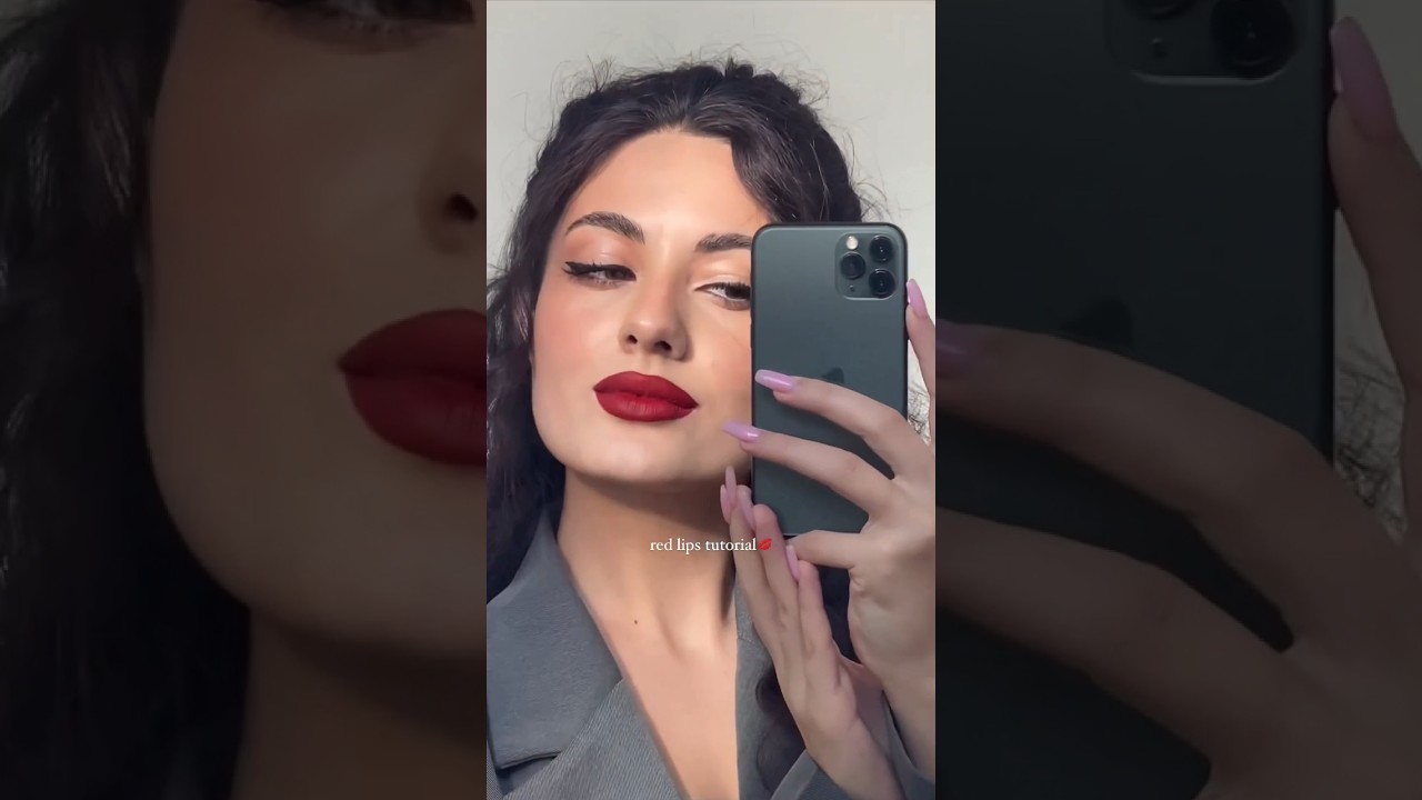Her Perfect Red Lips Tutorial (Credit: Zhanna Sarkisyan) #makeup #makeupshorts #makeuptutorial ...