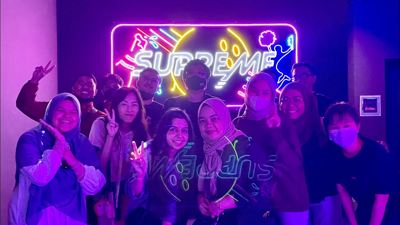 Our first time at disco-like bowling, Supreme Cosmic Bowl, Mid Valley ...