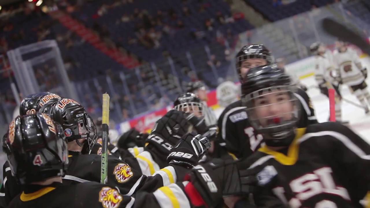 International Quebec Pee-Wee Tournament - YouTube