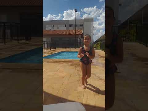 Dia de piscina...