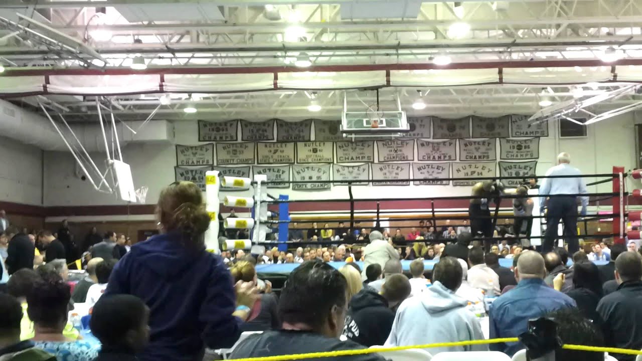 Aaron Kinch vs Donnie Crawford 2/17/12 RD1 - YouTube