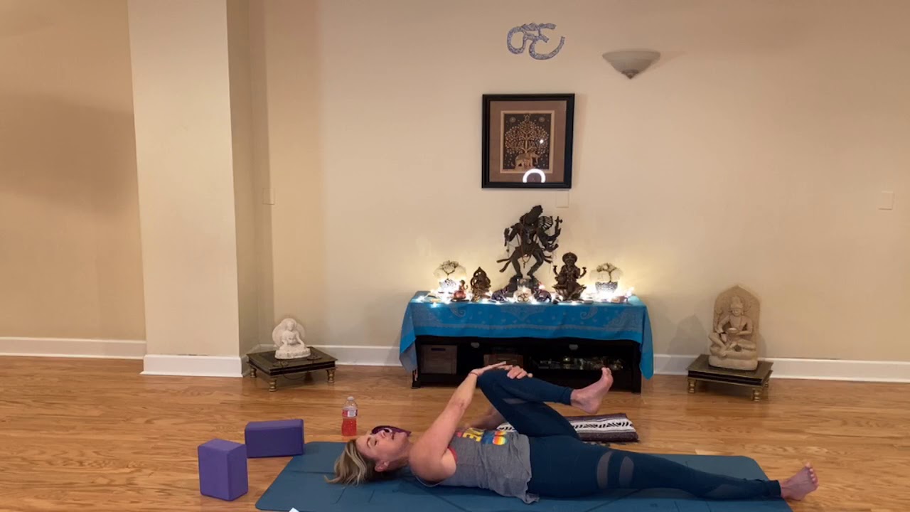 4/24/2020 Gentle Yoga with Lisa - YouTube