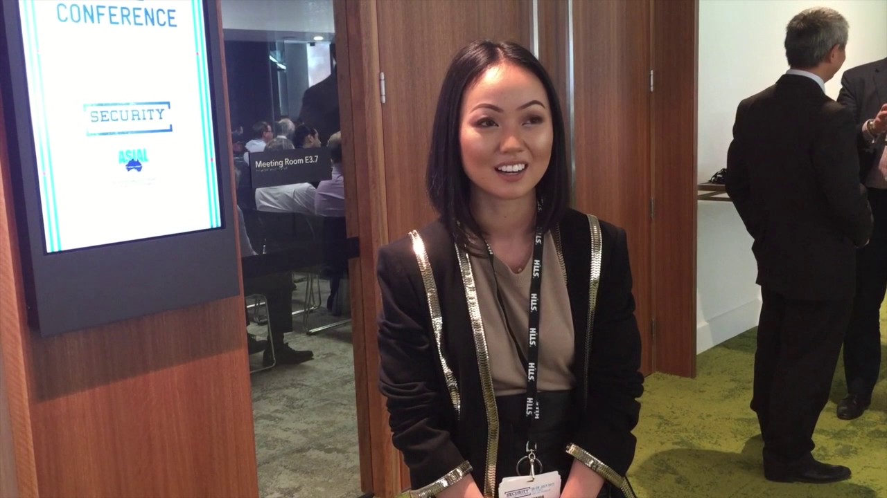 “We've had great feedback" | Review of Futurist Shara Evans - YouTube