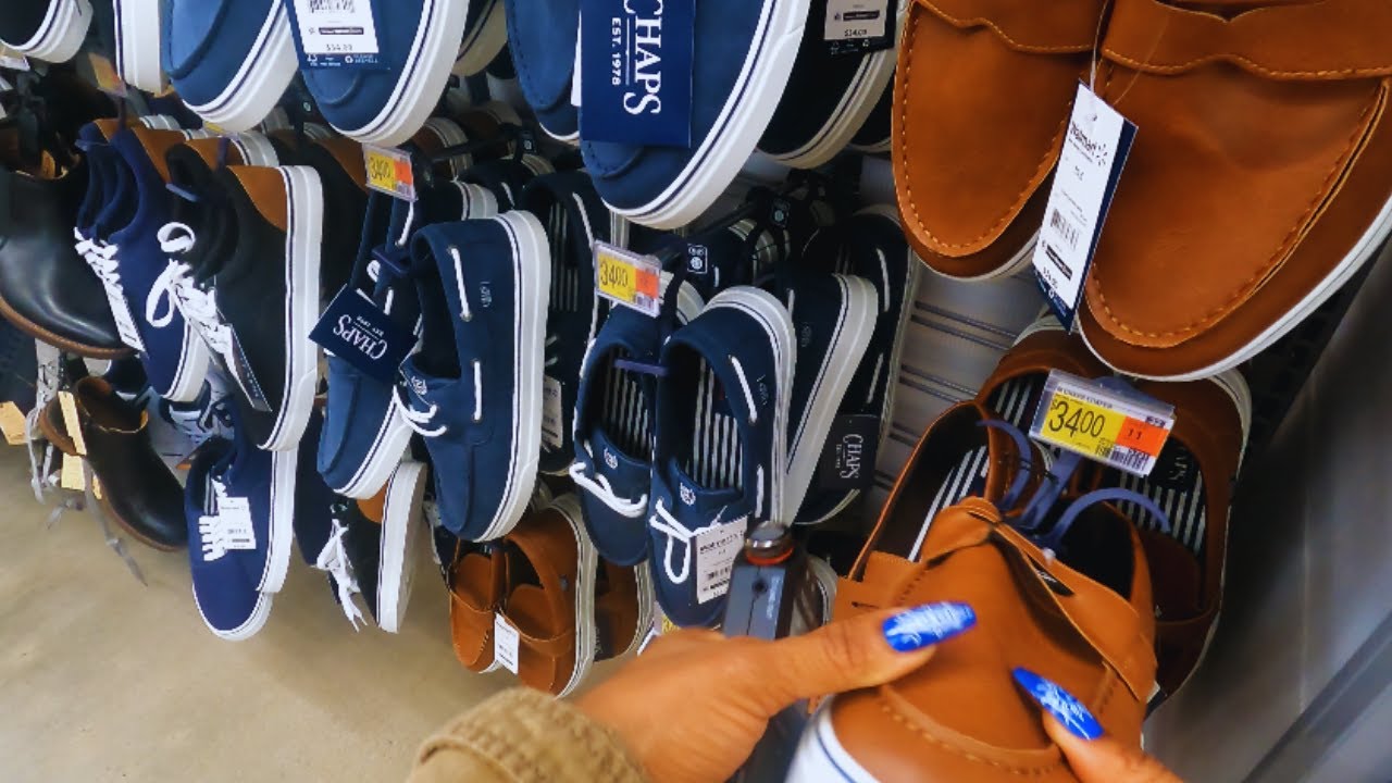 PUBLIC ASMR | Shoe Aisle WALMART - YouTube