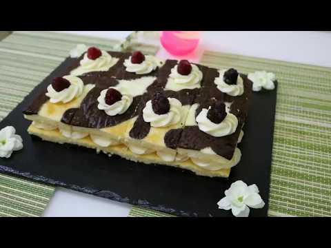 Zebra Pasta nefis ara kreması ve orman meyveleriyle taçlanmış pratik bir lezzet