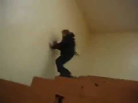 CRAZY KID FREAKS OUT IN CLASSROOM - YouTube