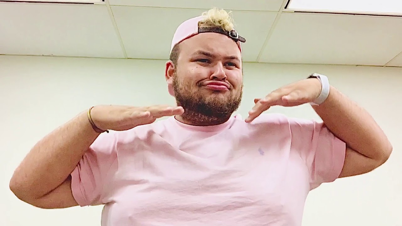 Farting ASL Personification - YouTube