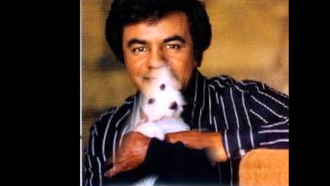 JOHNNY MATHIS O Holy Night - YouTube