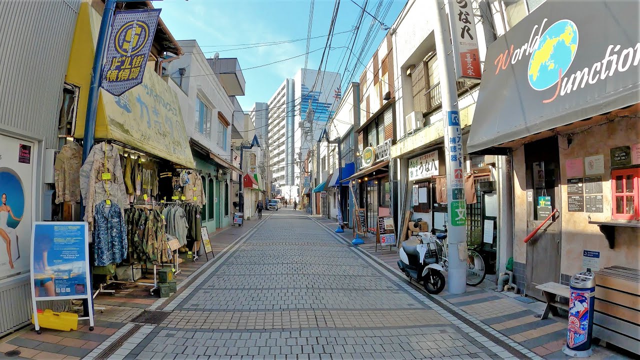 Walking around Dobuita Street, Yokosuka / どぶ板通り,橫須賀 - YouTube