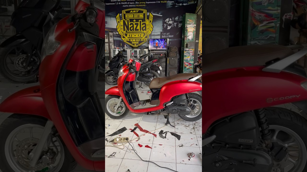 Fullbody Scoopy Merah Maroon dan Hitam - YouTube