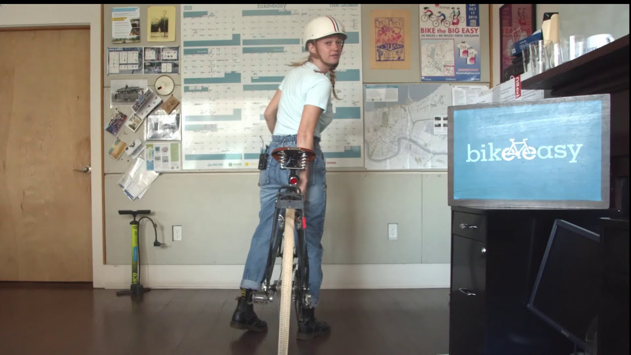 How to: Use Hand Signals - YouTube