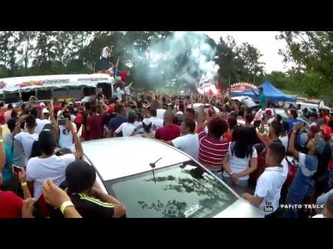 Anibal jr vs El Beby || Competencia de buses en el Summer Slam 2 - YouTube