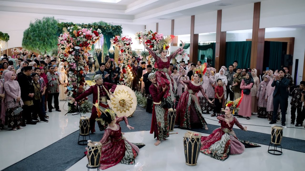 Upacara Adat Sunda Mapag Panganten | LENGSER SUNDA - Ary Art Production ...