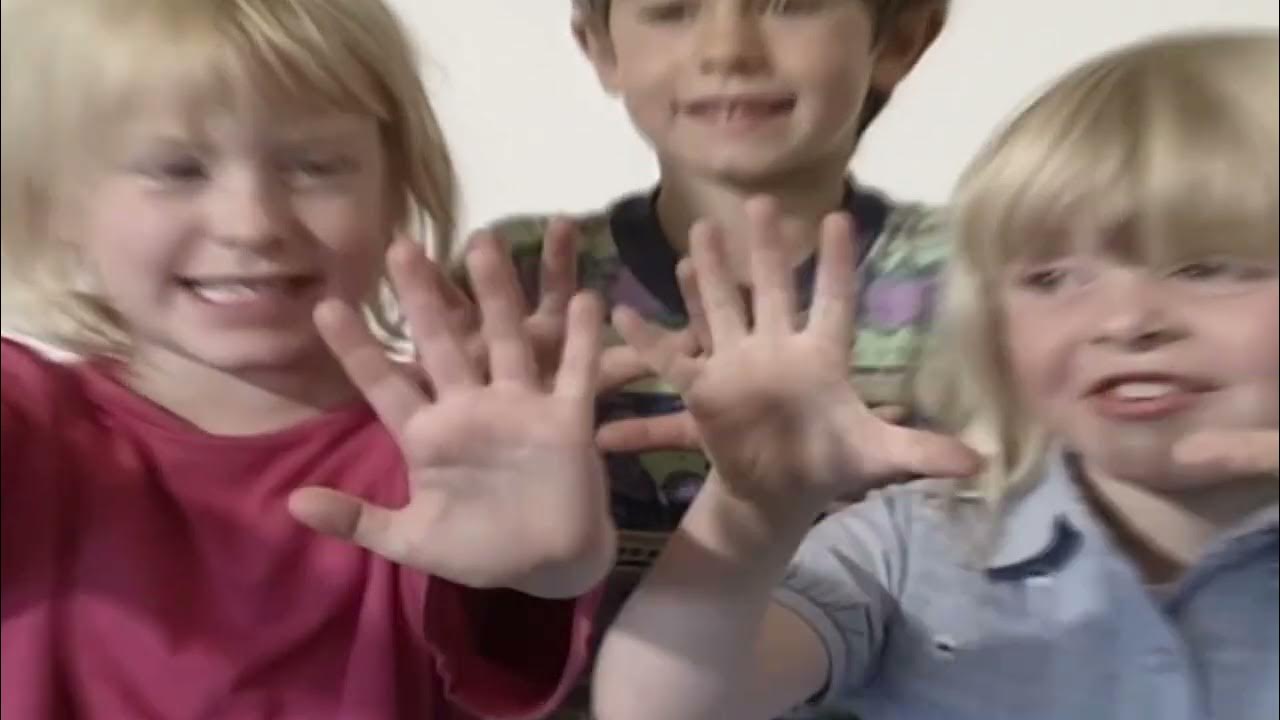 Teletubbies: Painting with Hands and Feet (US Version with UK Audio) - YouTube
