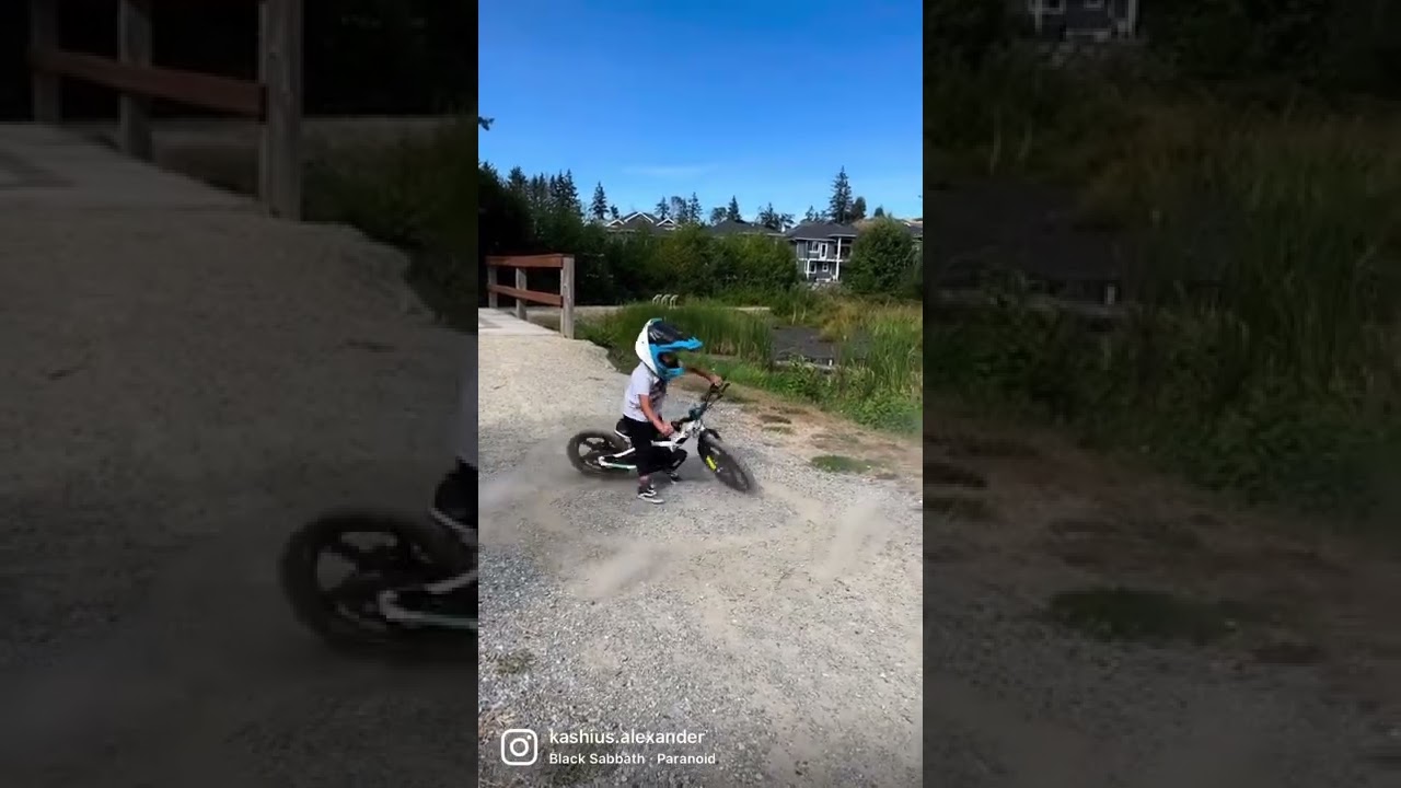 Stacyc E-bike Donut Stunts #shorts #bikelife - YouTube