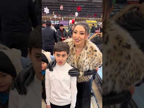 Damla marketdə izdihamla qarşılandı