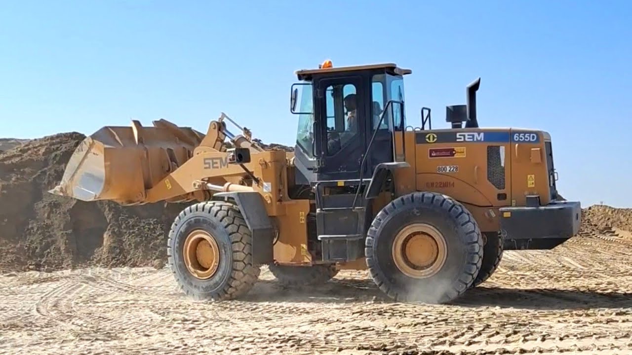 SEM 655D Wheel loader | Loading ramal dump truck | Big machine channel ...