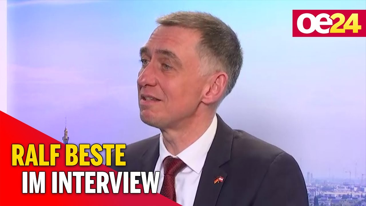 Fellner! LIVE: Ralf Beste im Interview - YouTube