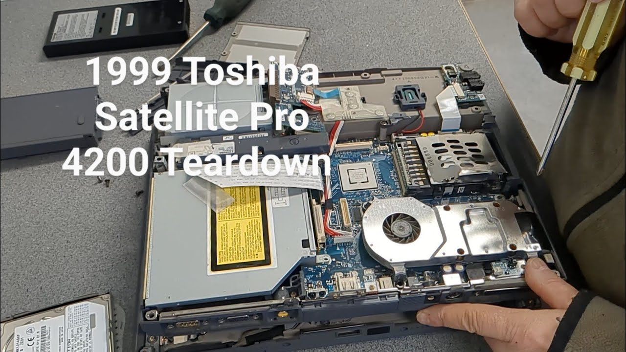 1999 Toshiba Satellite Pro 4200 Laptop opened up - YouTube