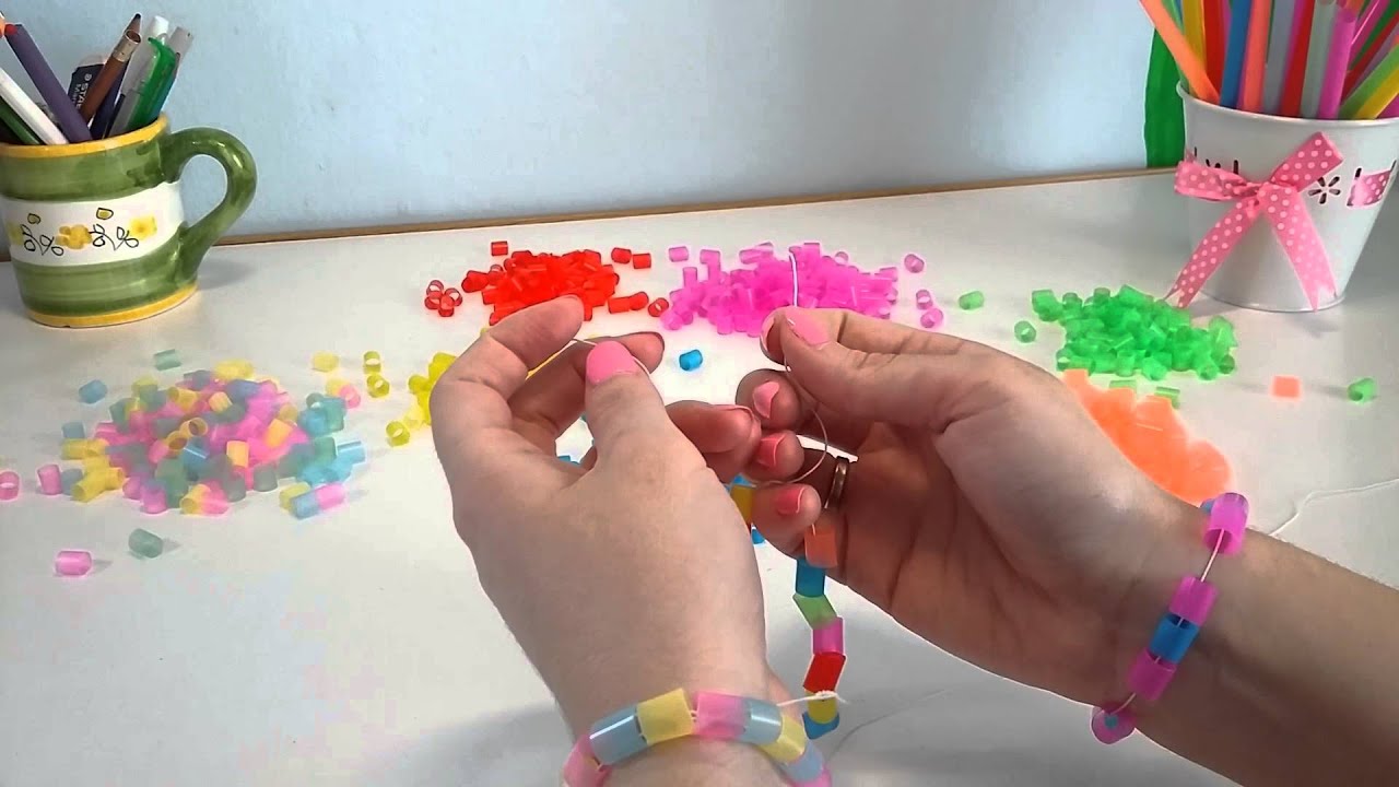 Colorful bracelets from drinking straws - YouTube