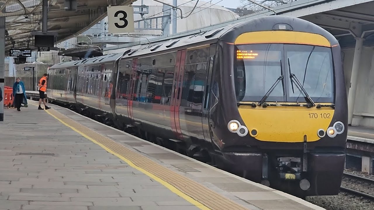 CrossCountry Trains 170102 departing Newport (South Wales) on 21st ...