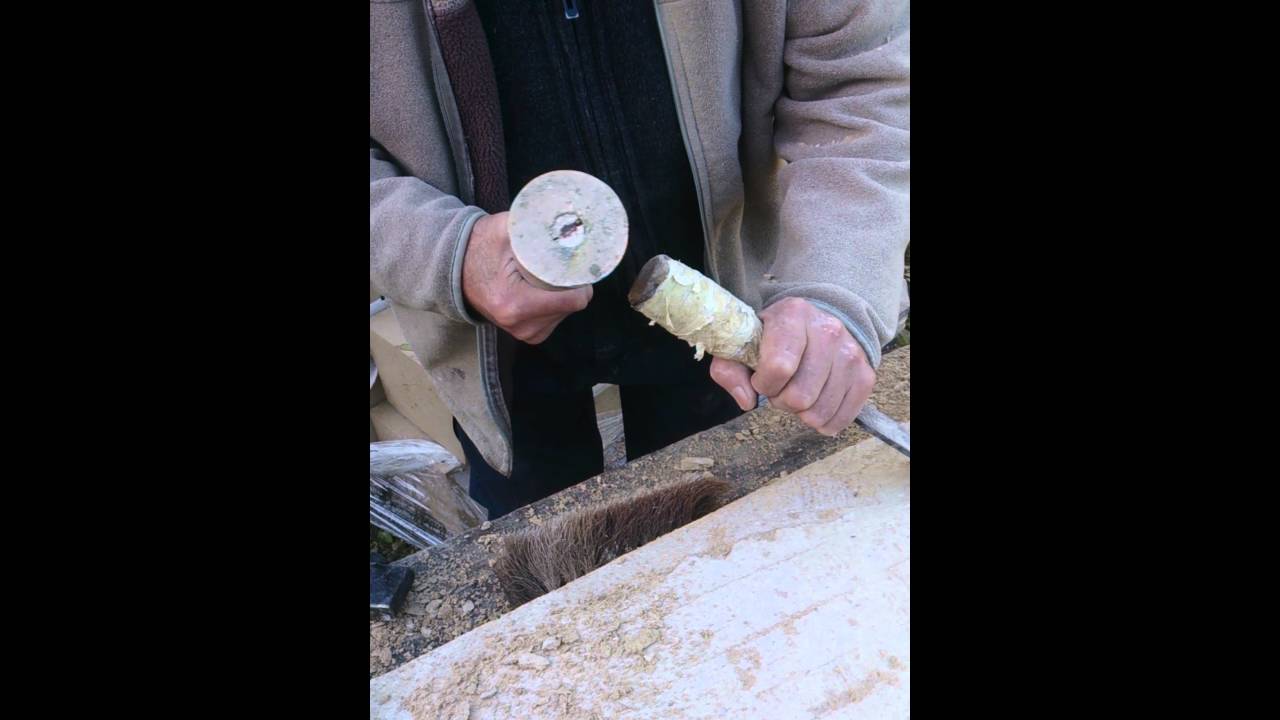 The last of the great British stone masons - YouTube