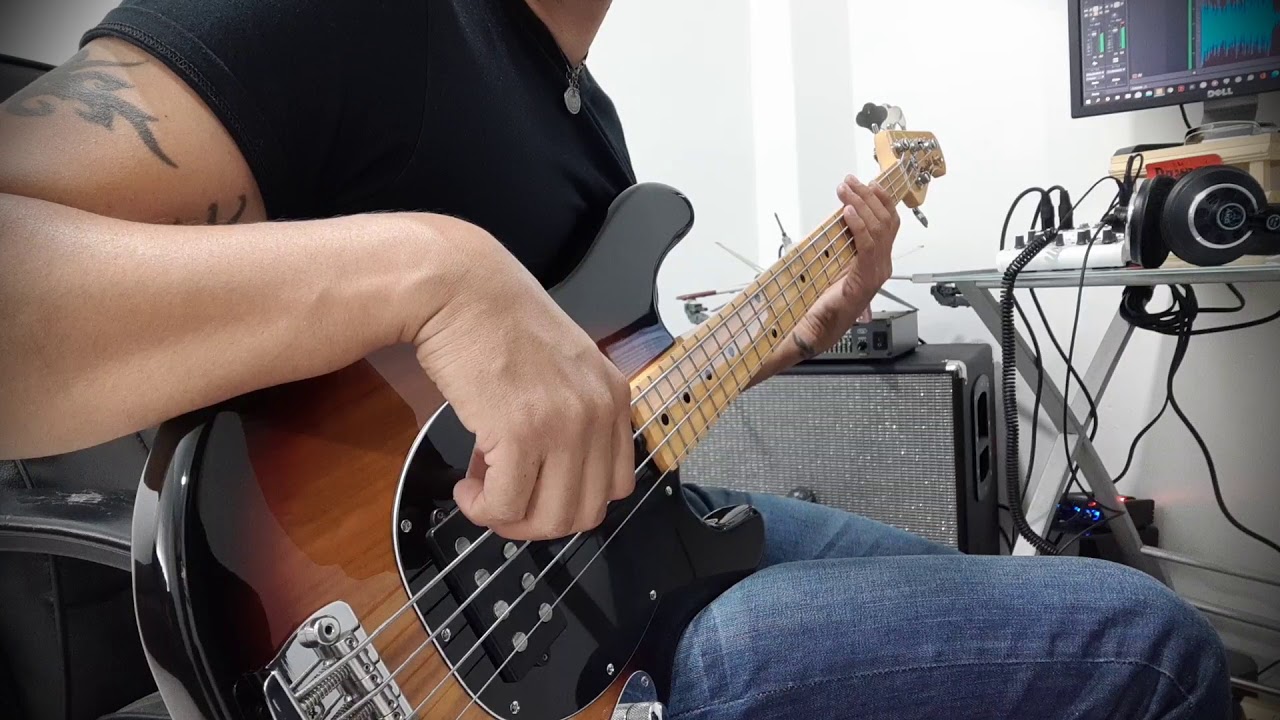 RATM Take the power back. ((bass cover)) - YouTube