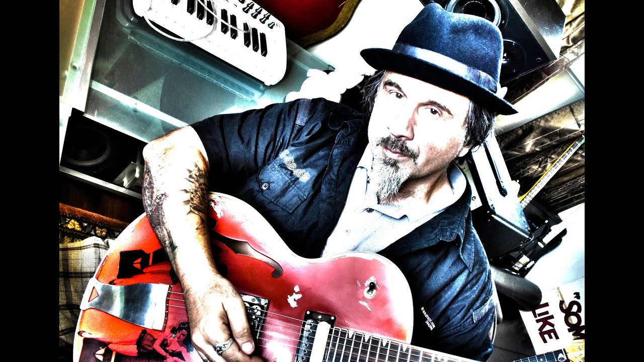 Greg Bennett Royale Funk - YouTube